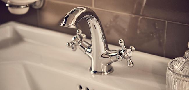 Twin lever taps - Bringing a bit of vintage style to your bathroom ...