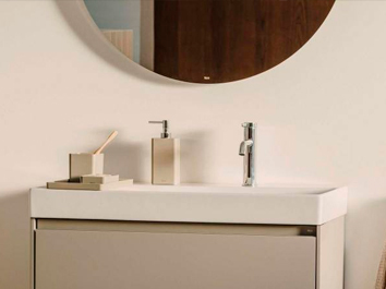 5 simple solutions for remodelling the bathroom space | Roca Bathrooms ...
